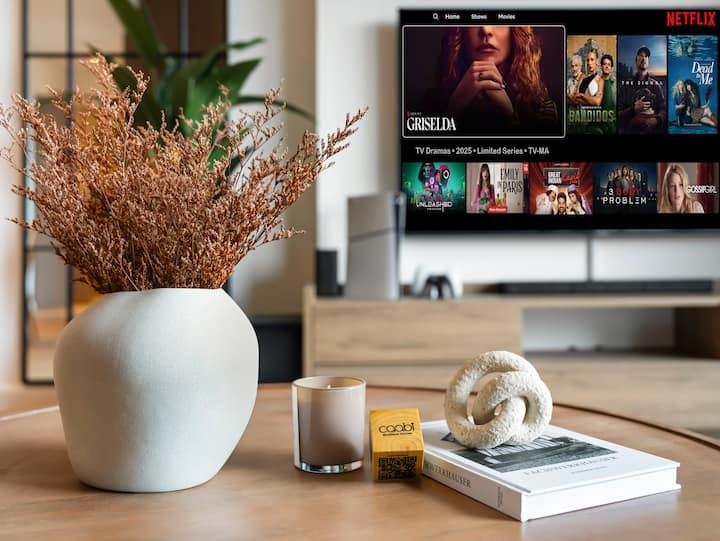 The Chic Downtown Suite: Luxury Near Burj Khalifa - Dubai