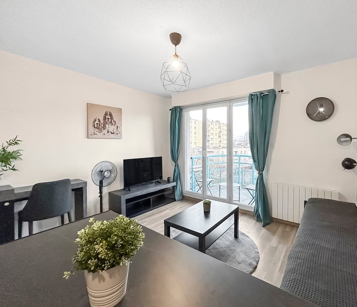 Studio Lumineux Vue Montagne - Grenoble