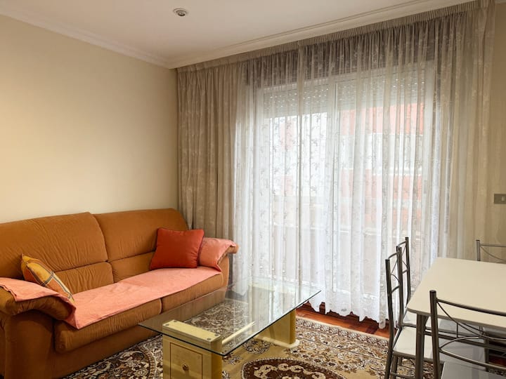 Near Av. Madrid 3 Rooms / Wifi / Self-checkin 24h - Vigo