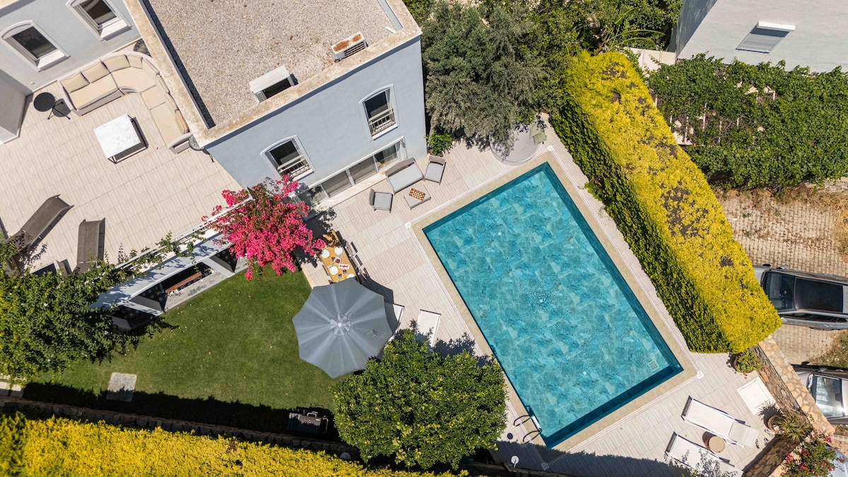 Villa con piscina privada para 8 personas en el centro de Bodrum ...
