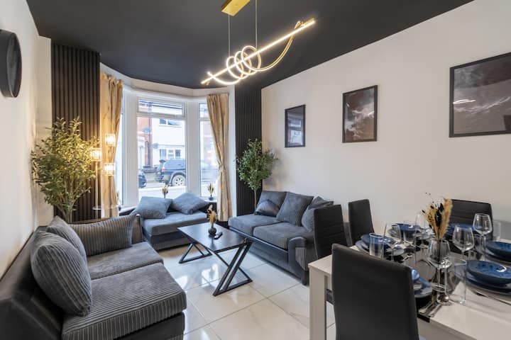 Open Mind Property - Hottub,7 Beds & Free Parking - Portsmouth