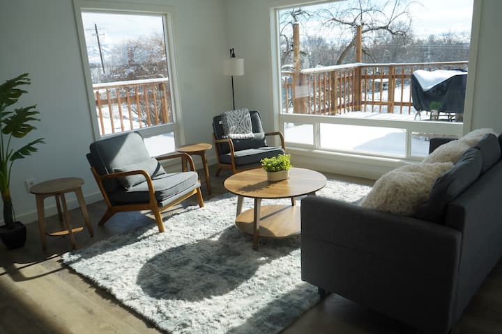 Hillside Vine & Views - Walla Walla, WA