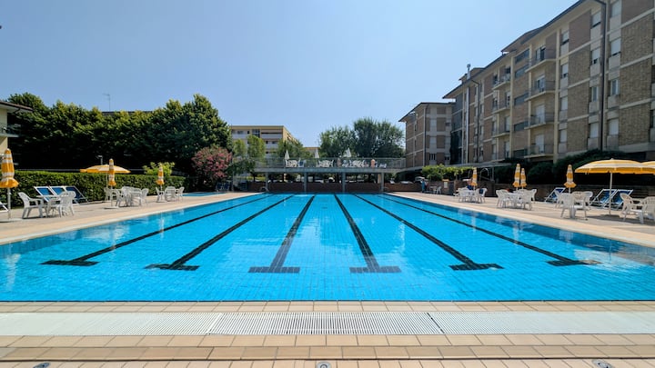 5 Pax Palace Trilocale 32/c Cin:it027034b4a7idqlaq - Bibione