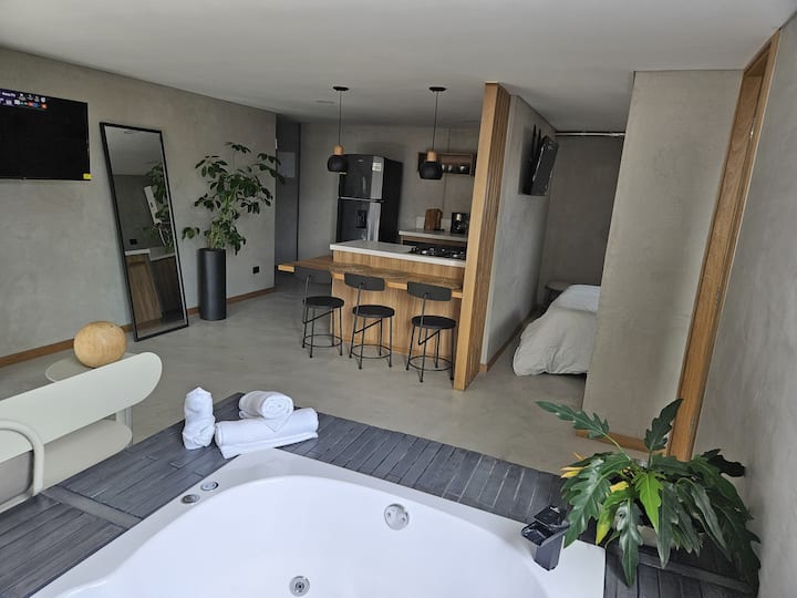 Apartamento 2401 Con Jacuzzi Privado En Medellin - Envigado