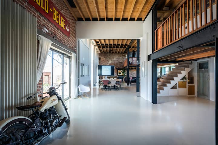Unique Location: Old Factory, Beautiful Loft - Izegem