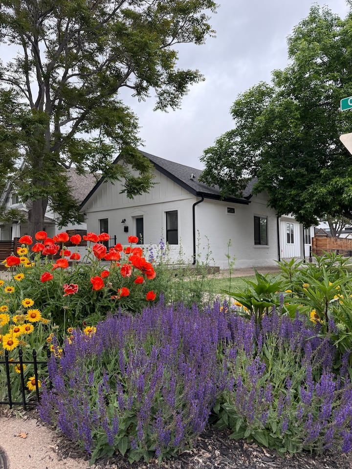 Sweet Sunnyside Home For Families & Friends - Denver, CO