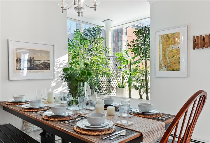 Bright, Stylish Townhouse Only 10 Min To Nyc! - Brooklyn, NY