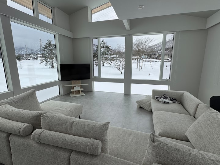 Mk Hakuba: Great Mountain Views, Open Plan - Hakuba