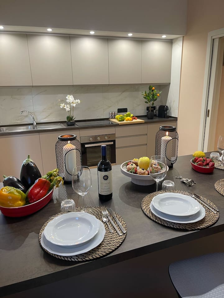 Casa La Rocca: Parcheggio Privato,wi-fi E Relax - Lucca