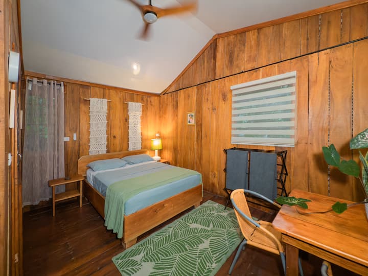 Hideaway Cabin Between Jungle & Ocean – Uvita - Costa Rica