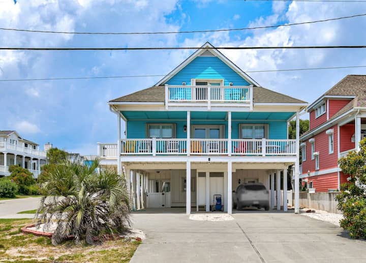 Maota Ile Same - Castle By Sea - North Carolina Aquarium at Fort Fisher, Kure Beach