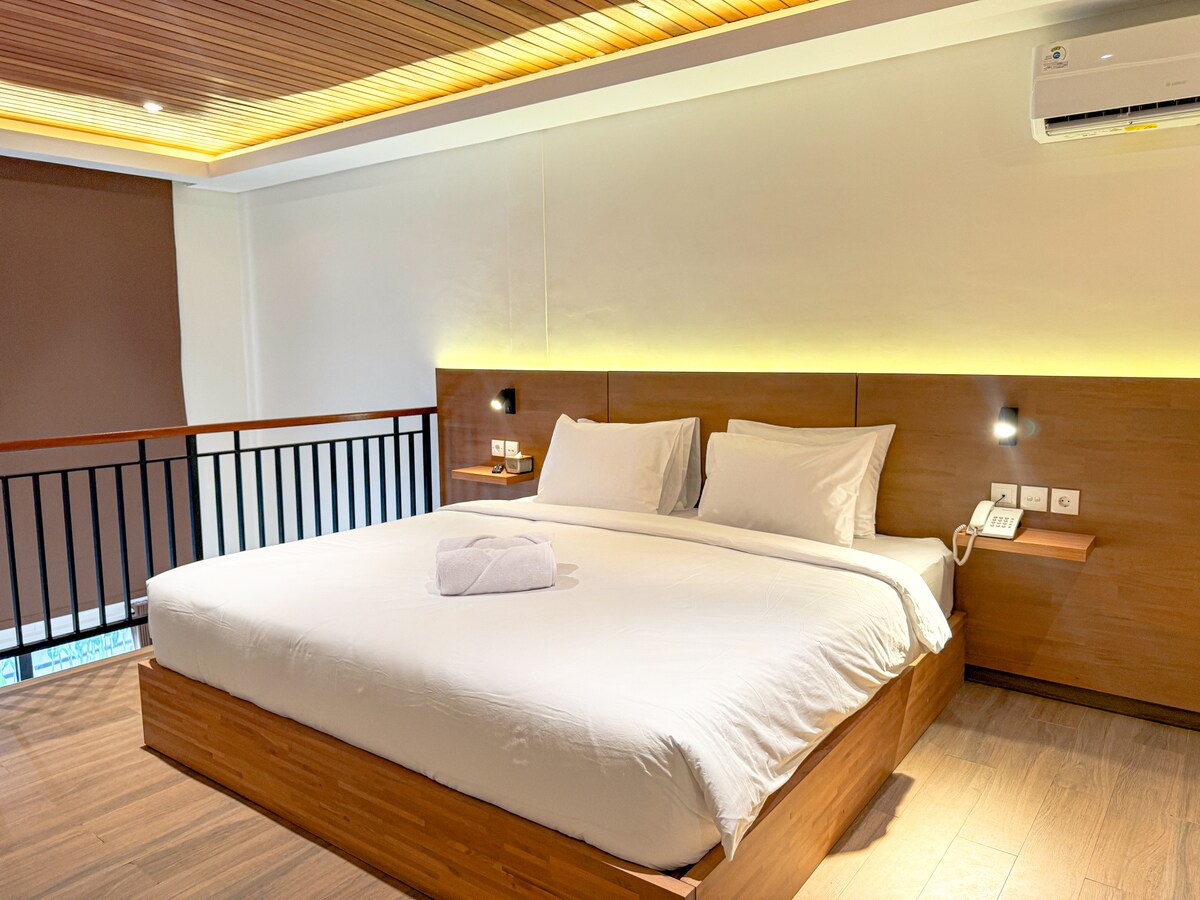 Olala Loft Seminyak : confort moderne avec vue sur la piscine - Lofts à louer à Kecamatan Kuta ...