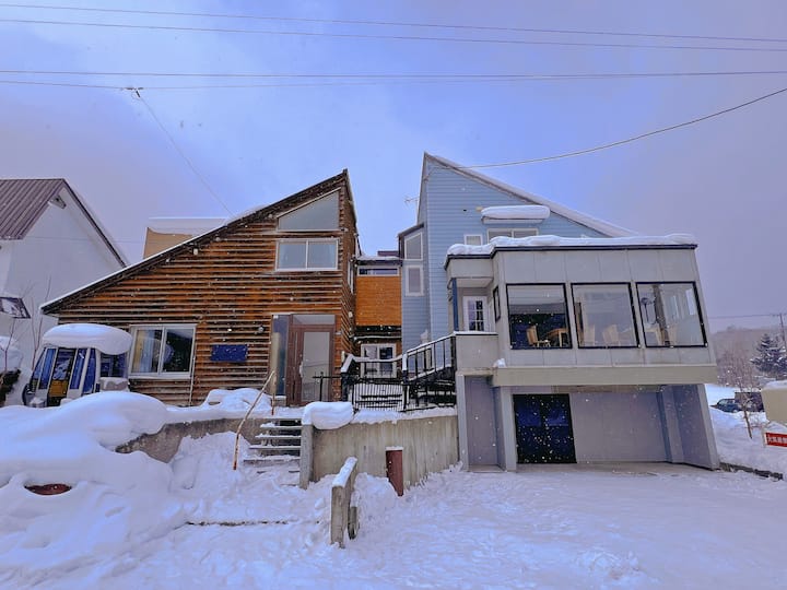 雪玉Snowball Hostel 4ppl Room 200m To Ski Resort - 富良野市