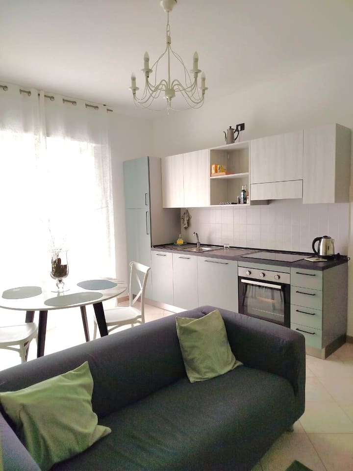 Colorful City Apt Near Fair - Giada Style - Verona