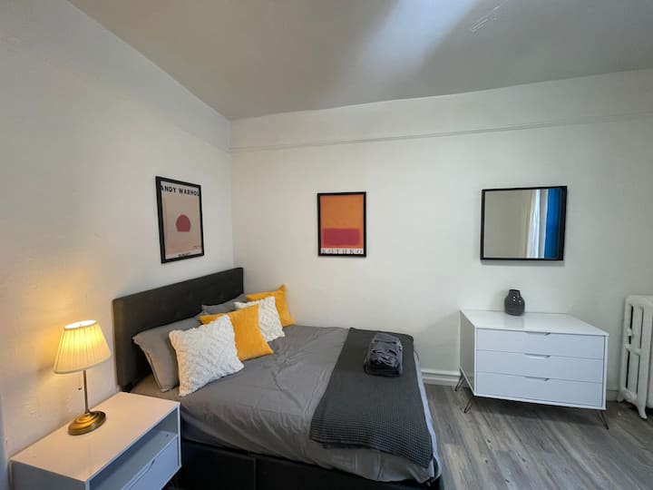 Newly Furnished One Bedroom Apartment - Bronx, NY