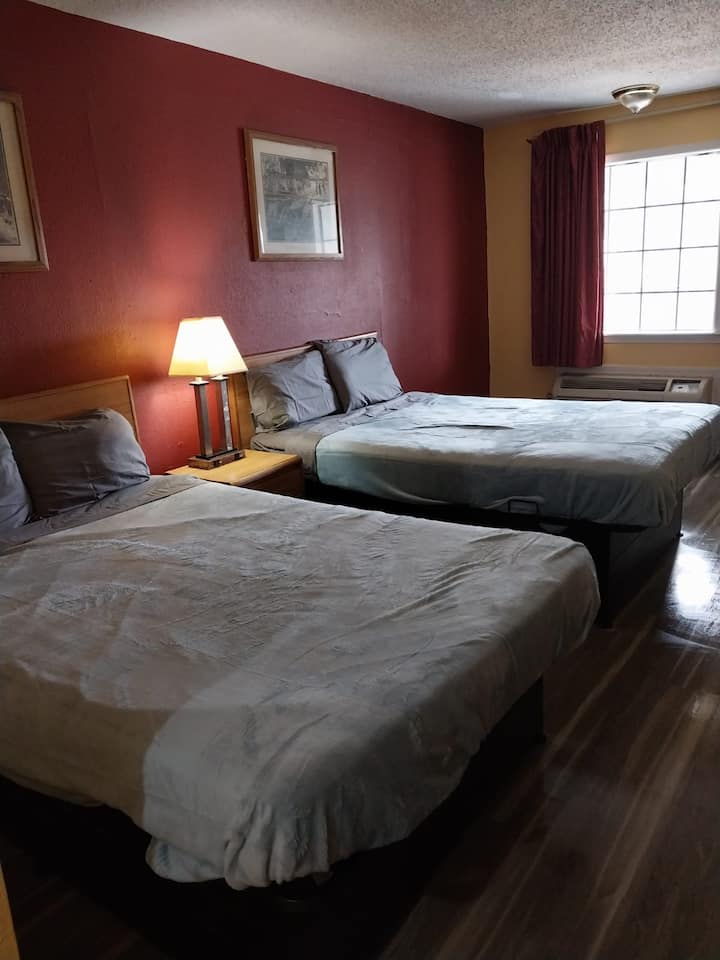 (157) 2 Double Beds Hotel Room - Gated - Jackson, MS