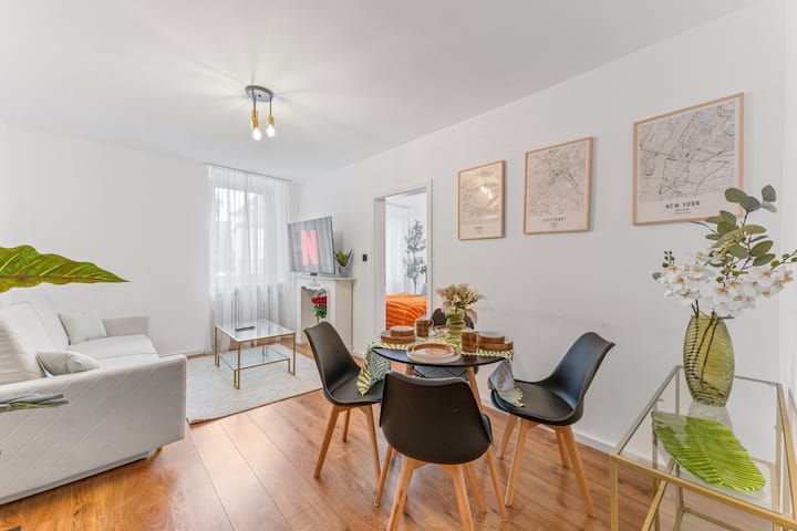 Cozy Eg-appartment Im Zentrum-cannstatt - Stoccarda