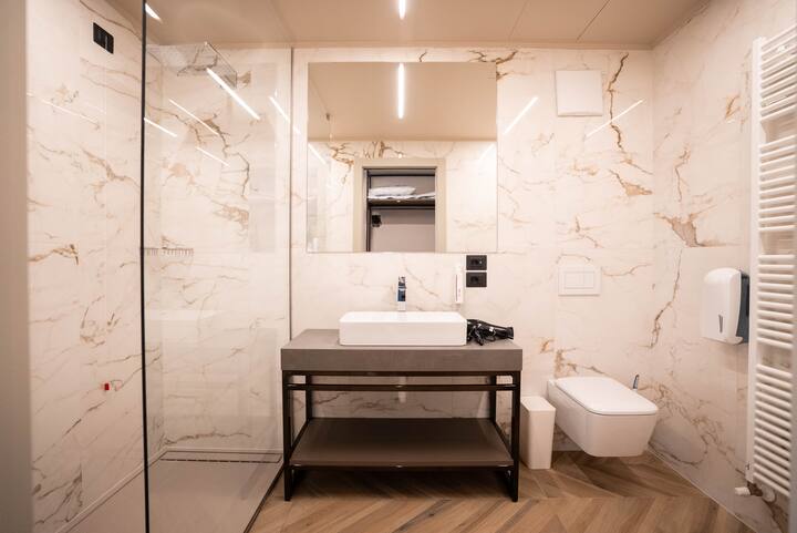 Suite Deluxe Con Jacuzzi - Castelnuovo del Garda