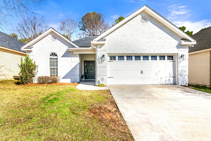 Pretty Perfect 3/2 Ranch Home Near Robins Afb - Warner Robins, GA