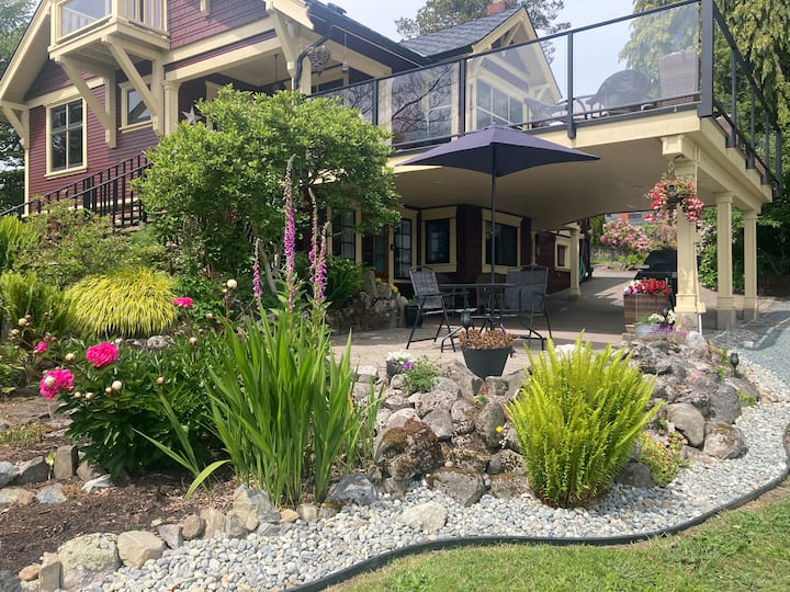 Ladysmith Harbour View House - Chemainus