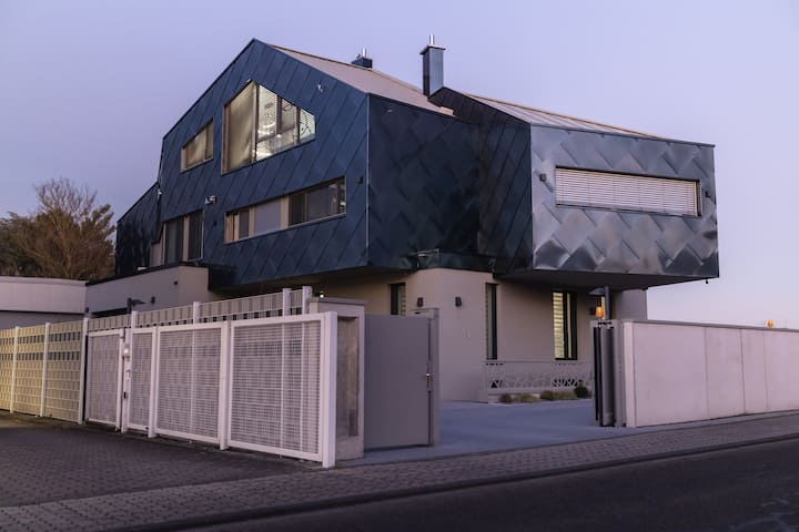 Wohnung Im Luxuriösen Anwesen Mit Panoramablick - Bruchsal