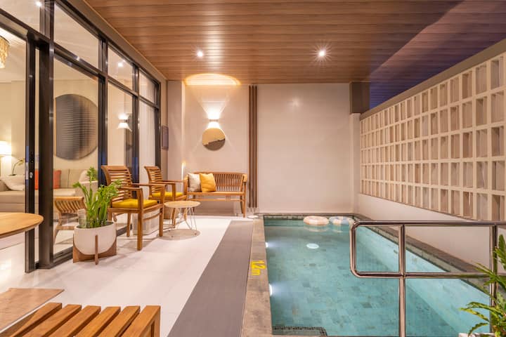 Siji Sanggrahan | 3 Private Pool Villas For Family - Jogjakarta