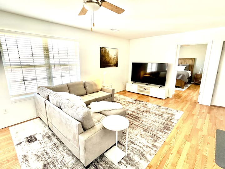 Immaculate, Fully Equipped - Farmington, MO