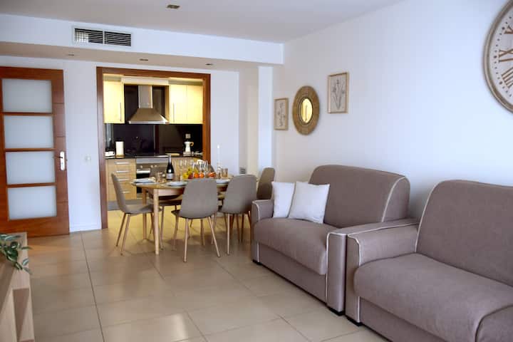 Apartment Design Equipped Central With Pool - Lloret de Mar