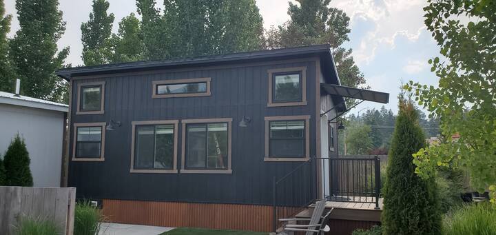 New Cabins At Urban Woods W/ Golf Simulator! - Columbia Falls, MT