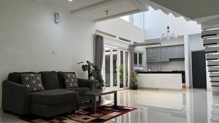 Hasbihouse | Homestay Staycation - Bandung