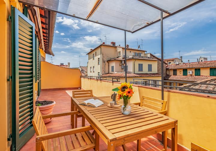 Penthouse With Terrace Near Piazza Della Signoria - Firenze