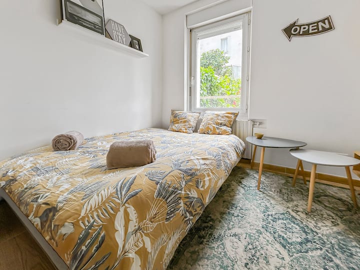 Studio Douillet, Proche Tram Et Bus - Tours