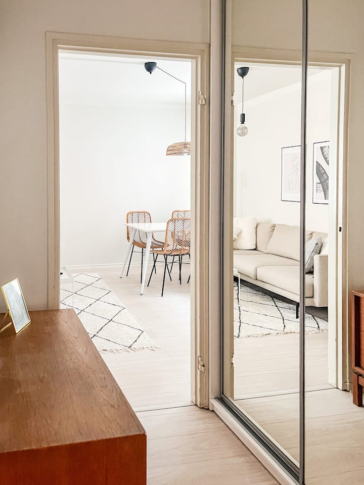 Modern Helsinki Retreat – 1br + Balcony In Kamppi - Helsinki