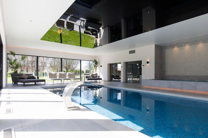Cedar Nest Hideaway – Pool & Spa - Bosham