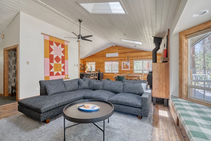 Tollgate Retreat: Pool Access. Trails & Near Town - Sisters, OR