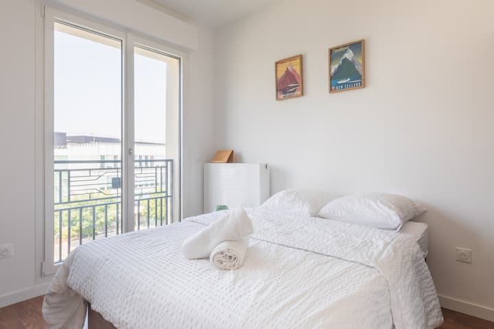 Studio Parisien - 1 Min Métro 14 - Saint-Ouen