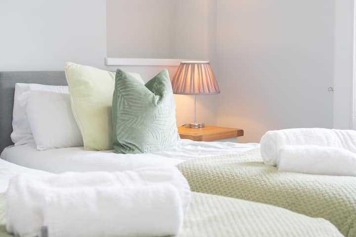 The Teviotside - Room 3 - Hawick