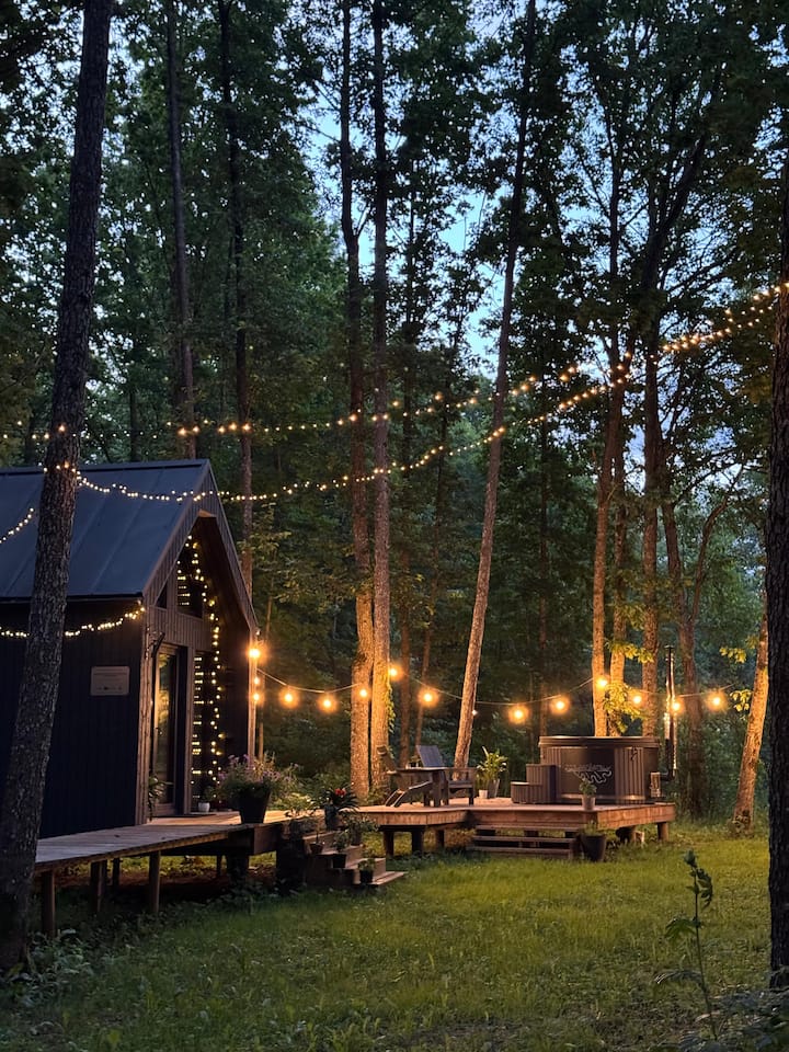 "Ozola Stāsts" Forest Cabin - Latvia
