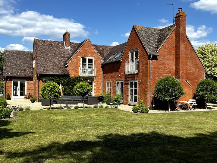Beautiful Home In Toot Baldon - Oxford