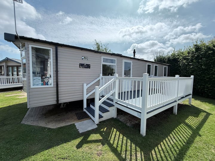Caravan At Cherry Tree Holiday Park Ref 70831c - Great Yarmouth