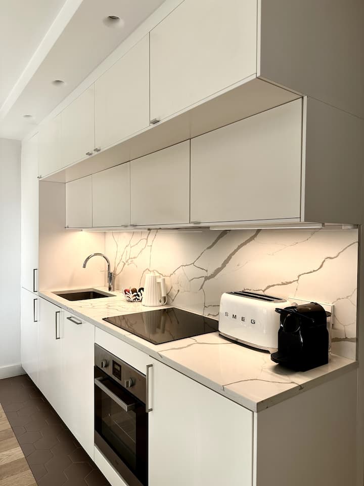 Charmant 2p En Plein Cœur Du Quartier D'aligre - Paris