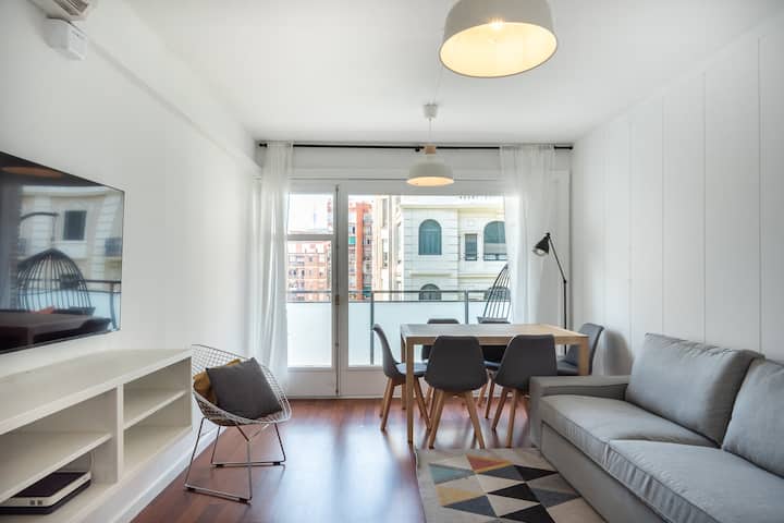 Espace Et Emplacement Dans Un Quartier De Choix - Barcelone