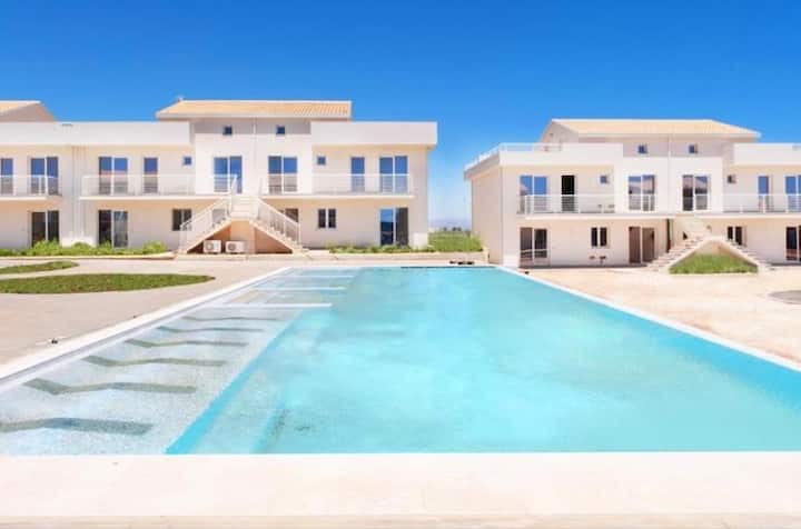 Marzamemi: Charming Seaside Home With Pool & View - San Lorenzo, Italy