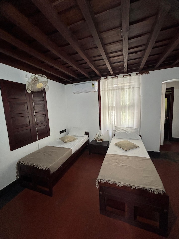 Vilayara Heritage - Cozy Room. - Kozhikode