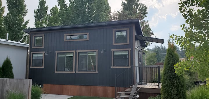New Cabins At Urban Woods W/ Golf Simulator! - Columbia Falls, MT