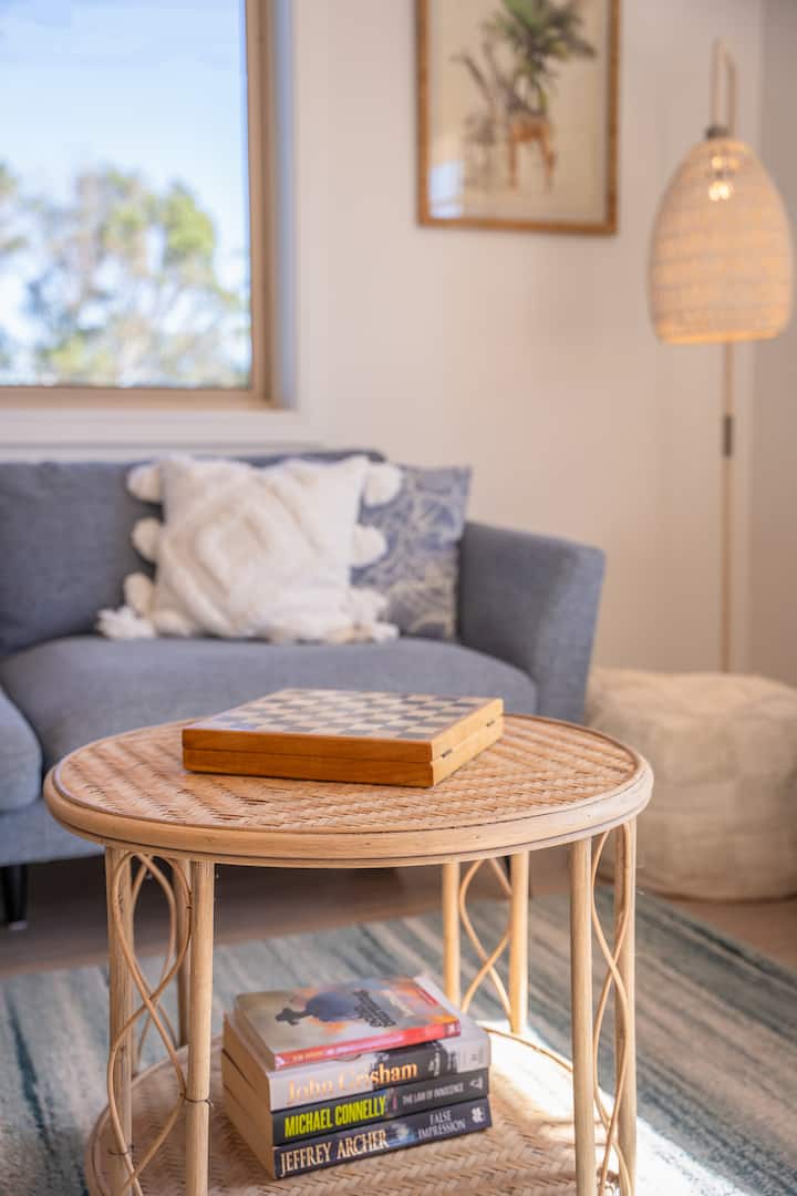 Coastal Gem In Caba. 2bd Newly Renovated - Hastings Point
