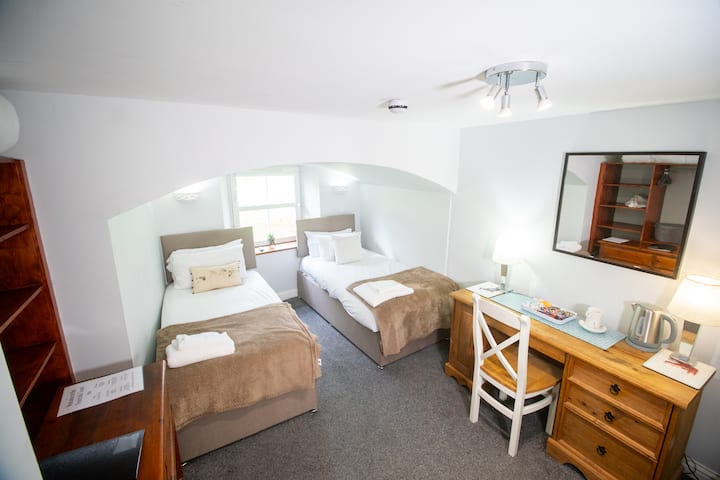 The Teviotside - Room 6 - Hawick