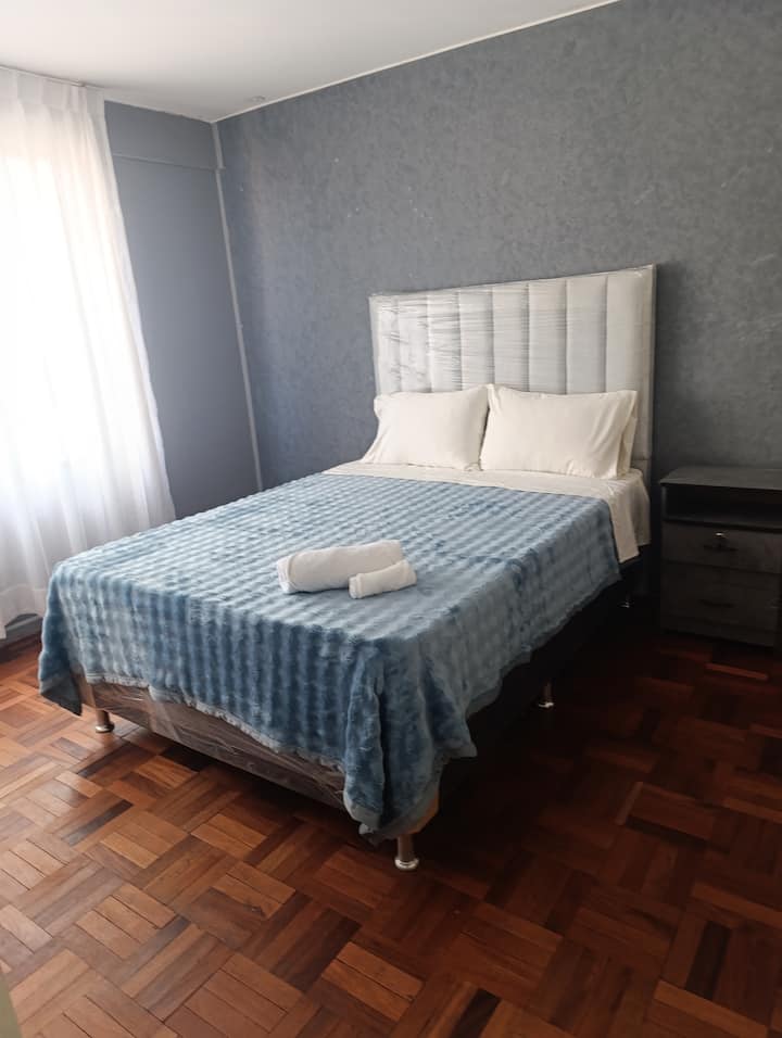 Centrico Depto De 2 Dormitorios - La Paz