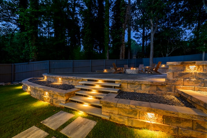 Casita By Jw 
A Completely Reimagined 4br Retreat - Dunwoody, GA