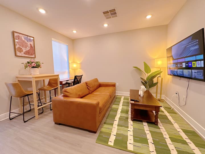 Irvine Studio| Cpw Parkplace Area Jamboree - Irvine, CA